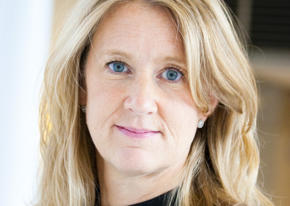 From tradition to innovation - how to successfully lead change | Daresay